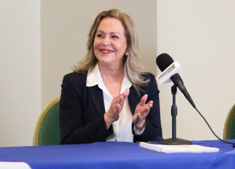 Ana Virginia Calzada presenta querella contra Pilar Cisneros - El ...